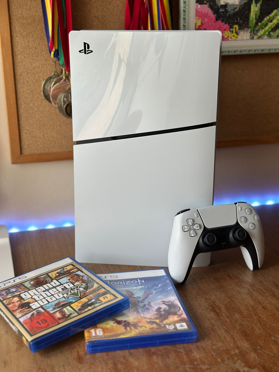 PlayStation 5 Slim Disk Edition