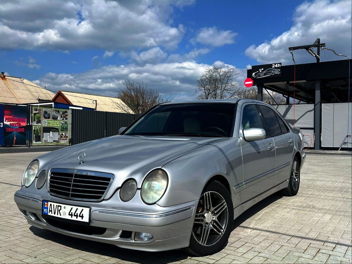 Mercedes E-Class 2002 г. с пробегом 333333 км, Дизель, 6000