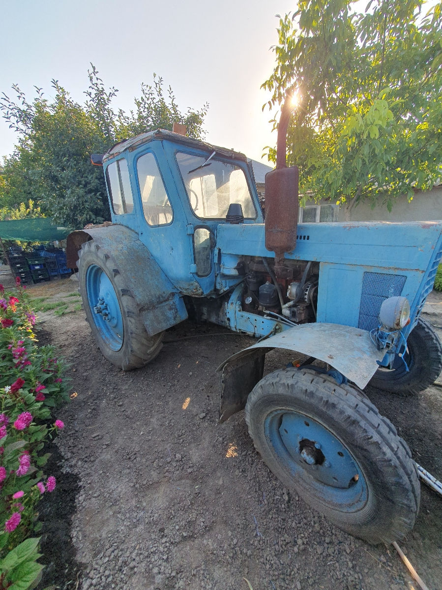 Tractor MTZ 80, Plug reversibil!