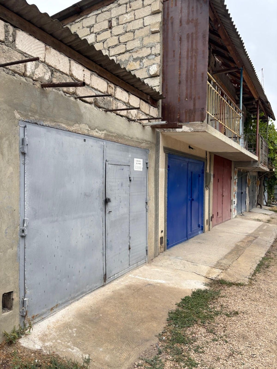 Vand Garaj cu subsol - padure Nordic, Orhei