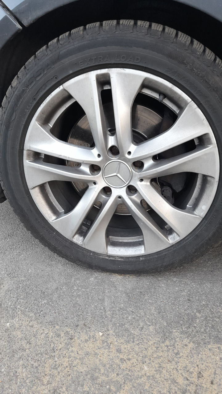 Jante si anvelope de mercedes R17