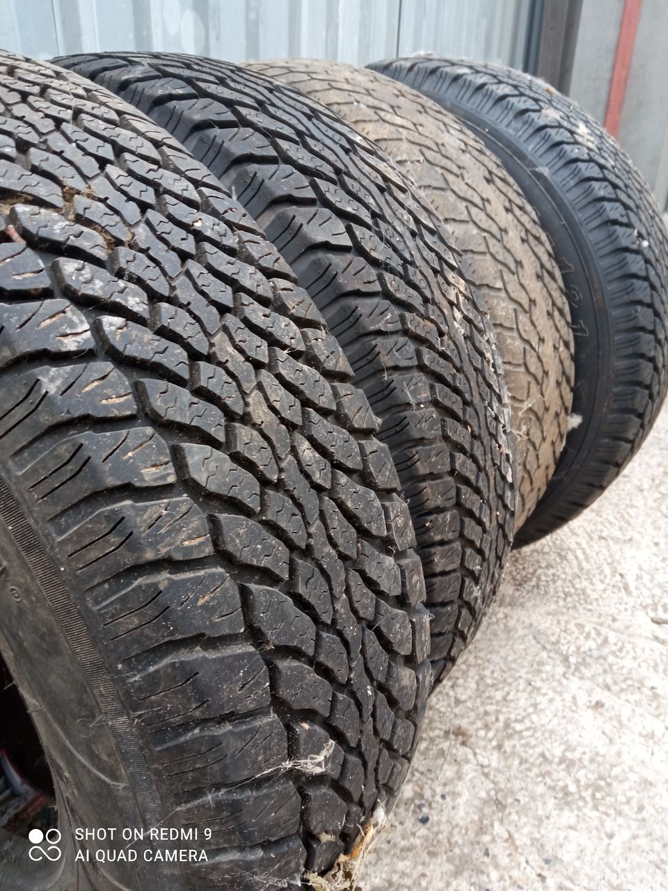 205/70/15 1500 lei toate patru