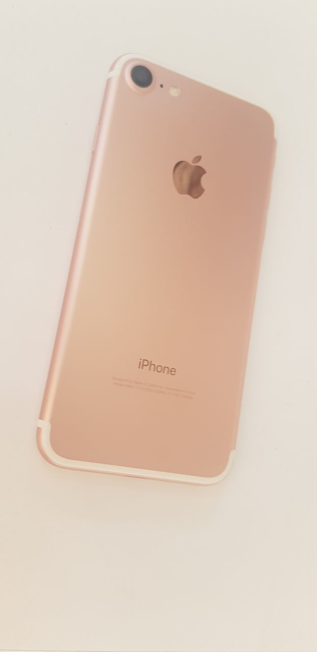 iPhone 7 rose gold 32 Gb