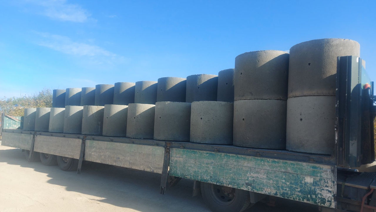 Producem o gama variata de tuburi din beton armat pentru apa ...