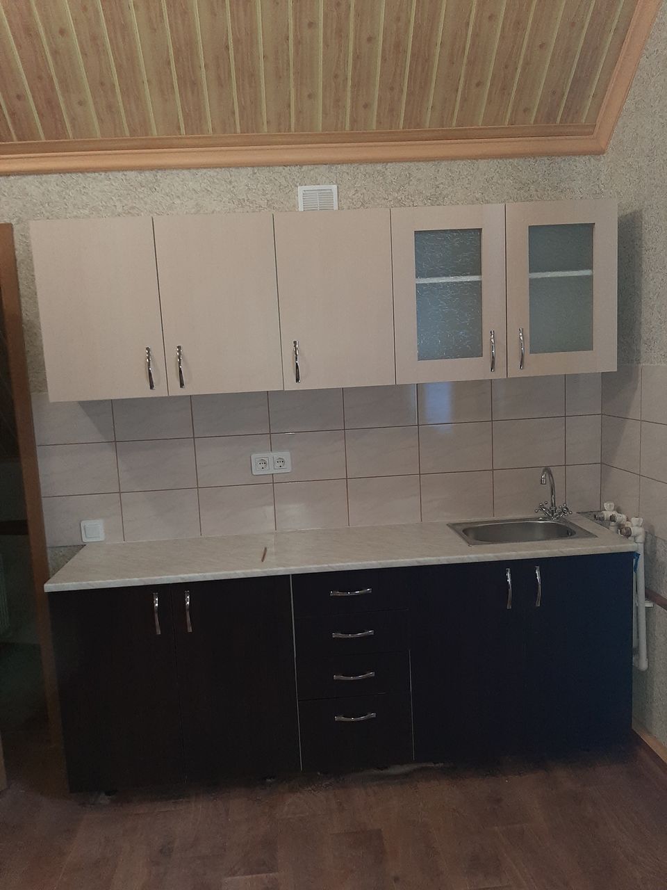 Bucatarii noi de 2metri 4000lei,(fara blat)