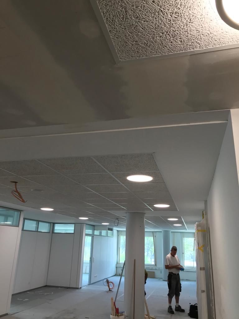 Facem tavane din rigips și casetate(ghips carton și armstrung)rapid ...
