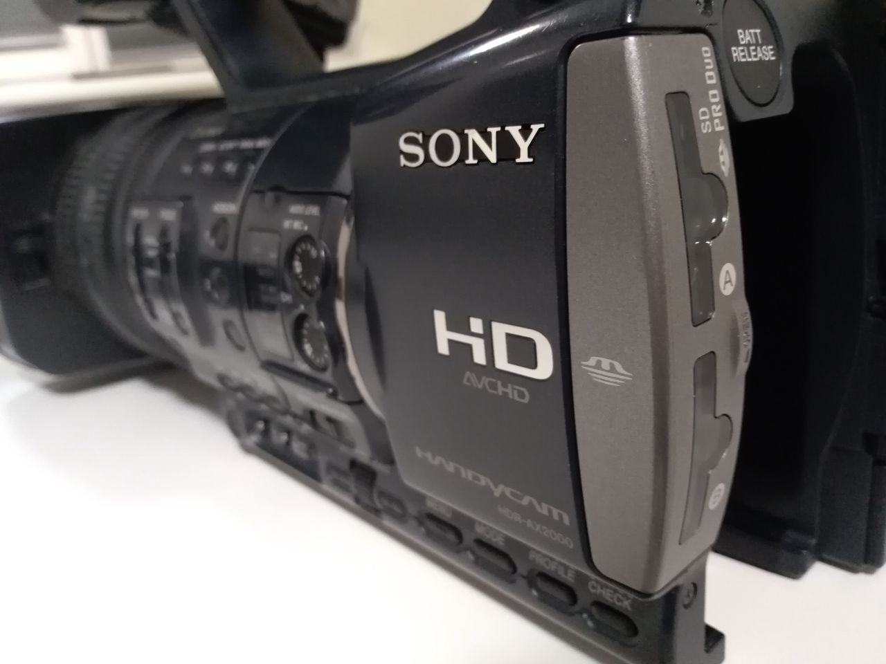 Sony HDR AX2000E(aproape noua)