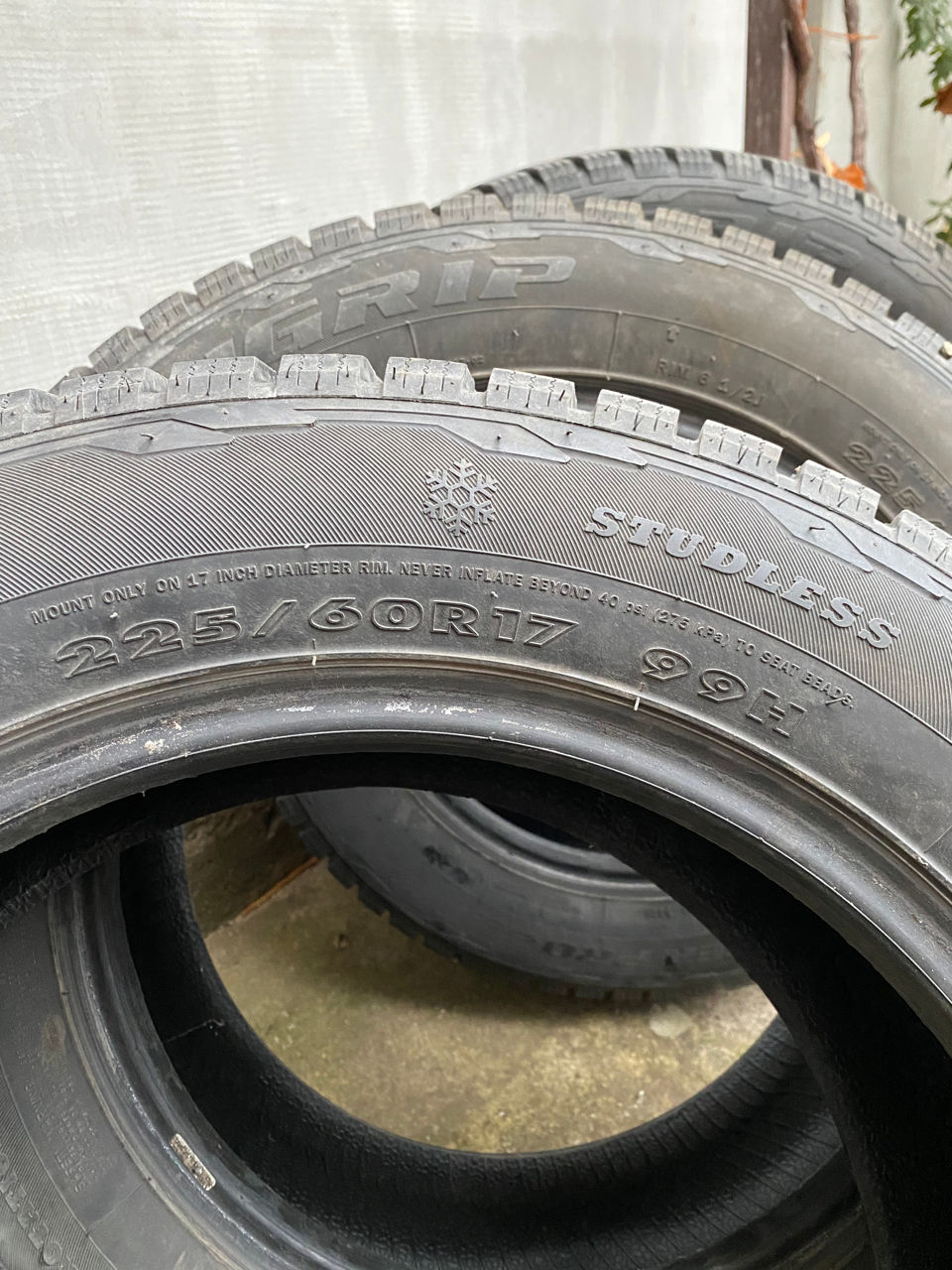 Unigrip 225/60 R17 Winter