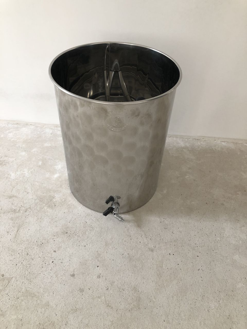 Butoi de vin Italian din Inox 70 l. Винная бочка Италия из нержавеющей ...