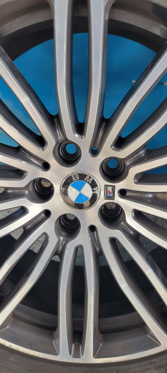 5 112 r19 BMW M originale 950euro