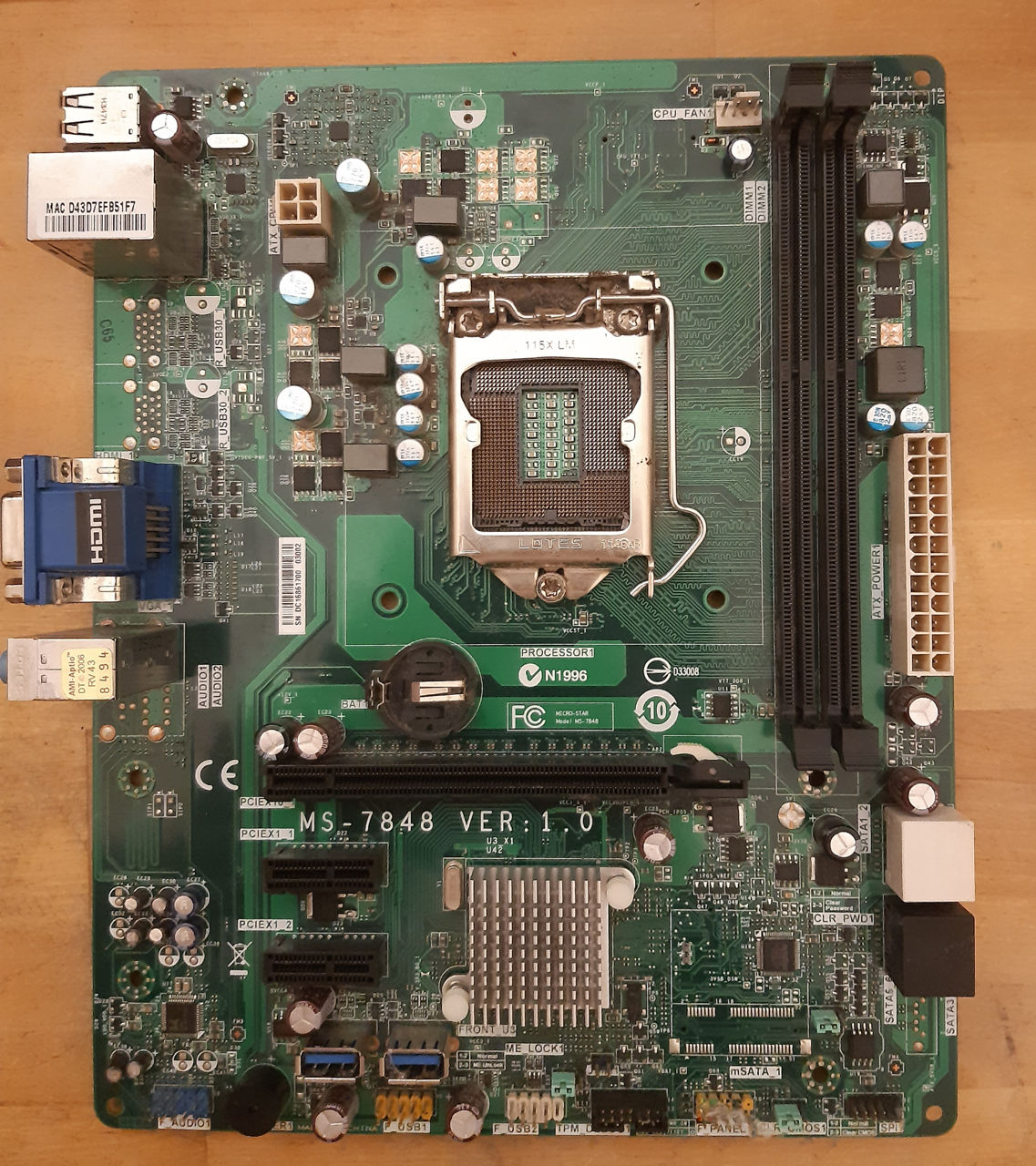 Medion MSI MS-7848. socket 1150