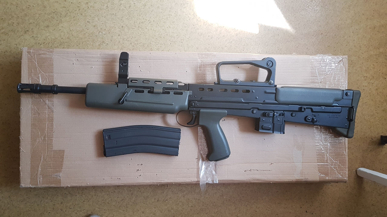 Replica L85A1/SA80 Airsoft/Strikeball AEG