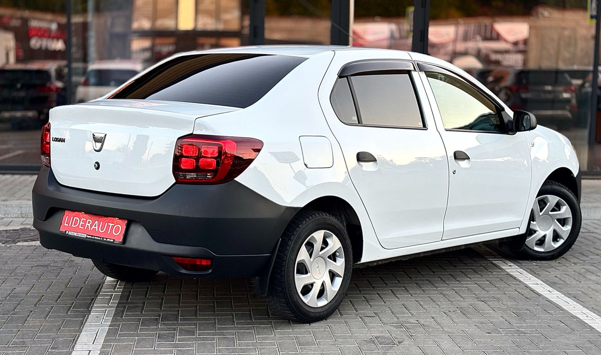 Dacia Logan an. 2018 cu rulaj 140000 km, Gaz / Benzină (propan), 4750
