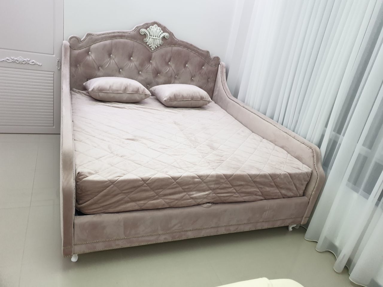 Dormitor pentru copii(roz) nou