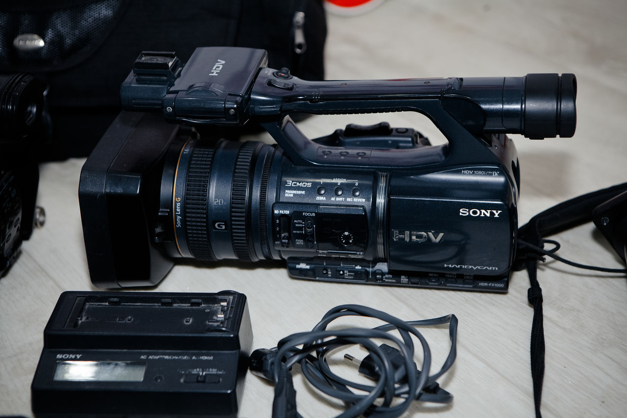 Soni FX 1000- Z1E eftin