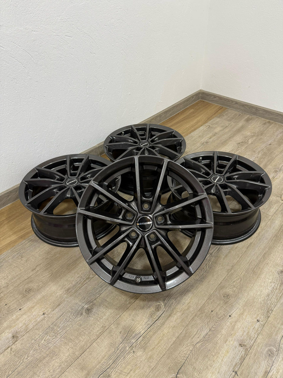 Jante R16 5x108 6.5Jx16 ET 50