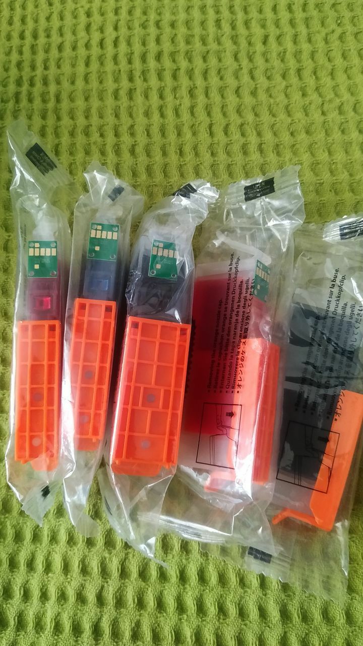 Картриджи Canon pixma 570 571 -4шт.