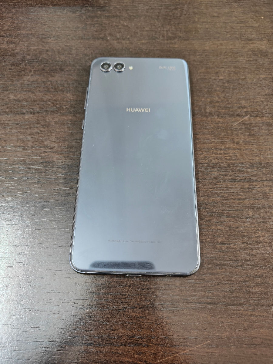Huawei Nova 2S