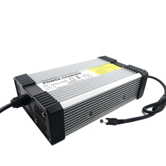 Зарядные устройства на1.2v4v/ 6v/12v/24v/36V/48v/52v/60v/84v/105v/вольт ...