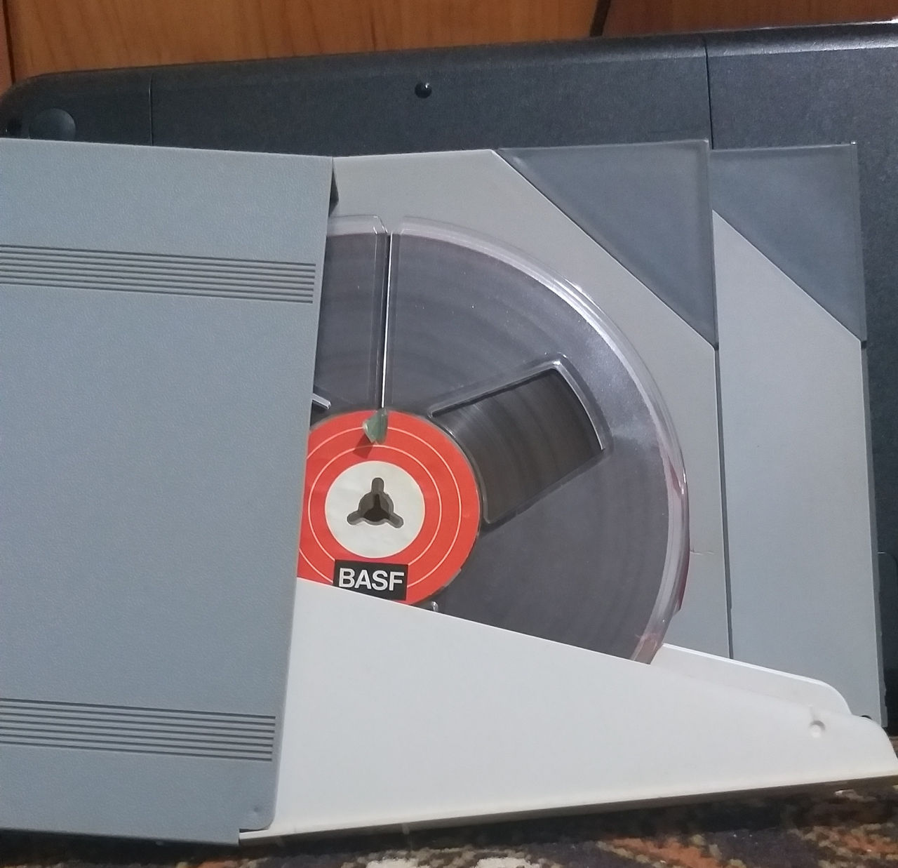 Для любителей старой музыки катушки фирмы Basf-LP35