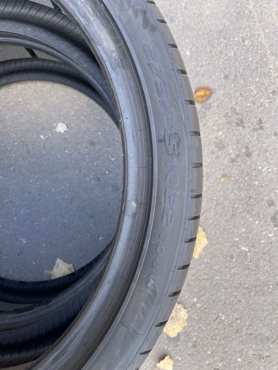 PIRELLI 275/35 R22 104W