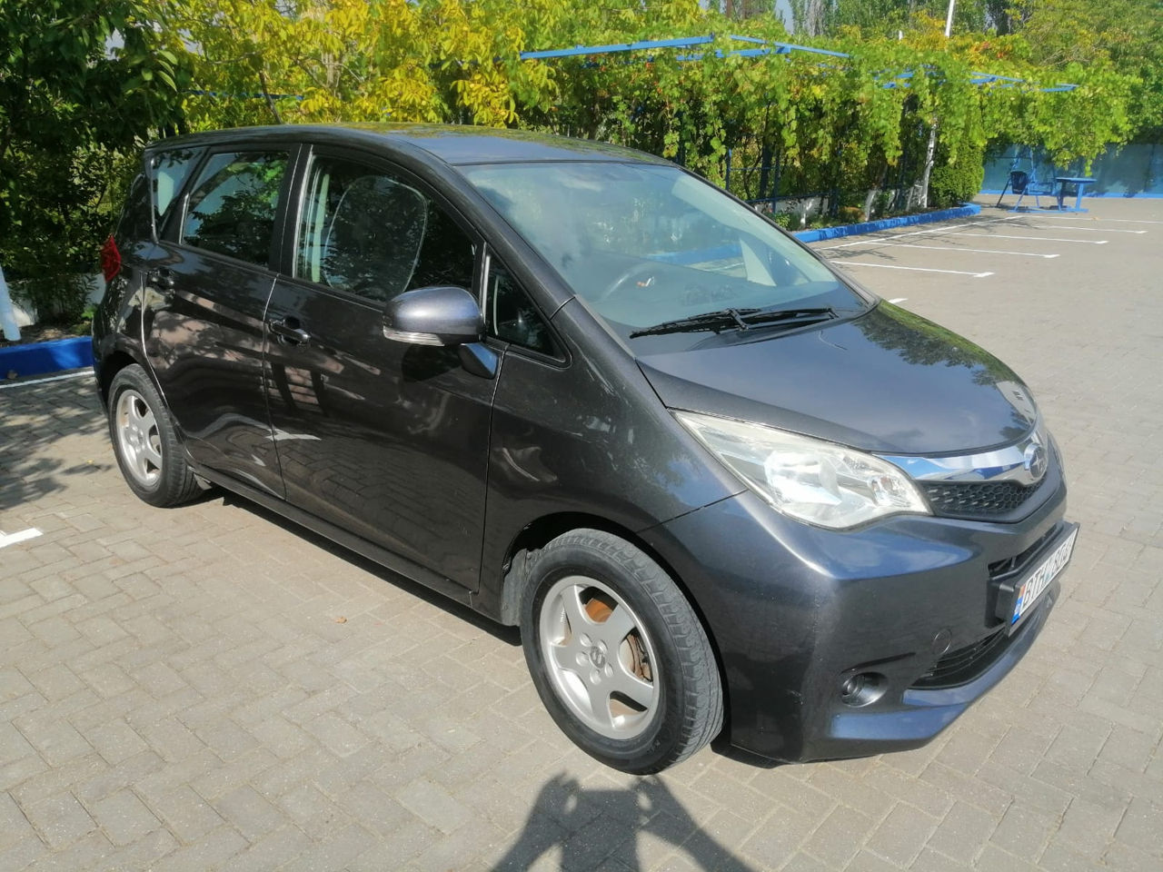 Subaru Trezia 2011 г. с пробегом 205000 км, Бензин, 6500