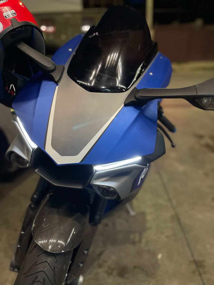 Yamaha YZF R1 RN 32