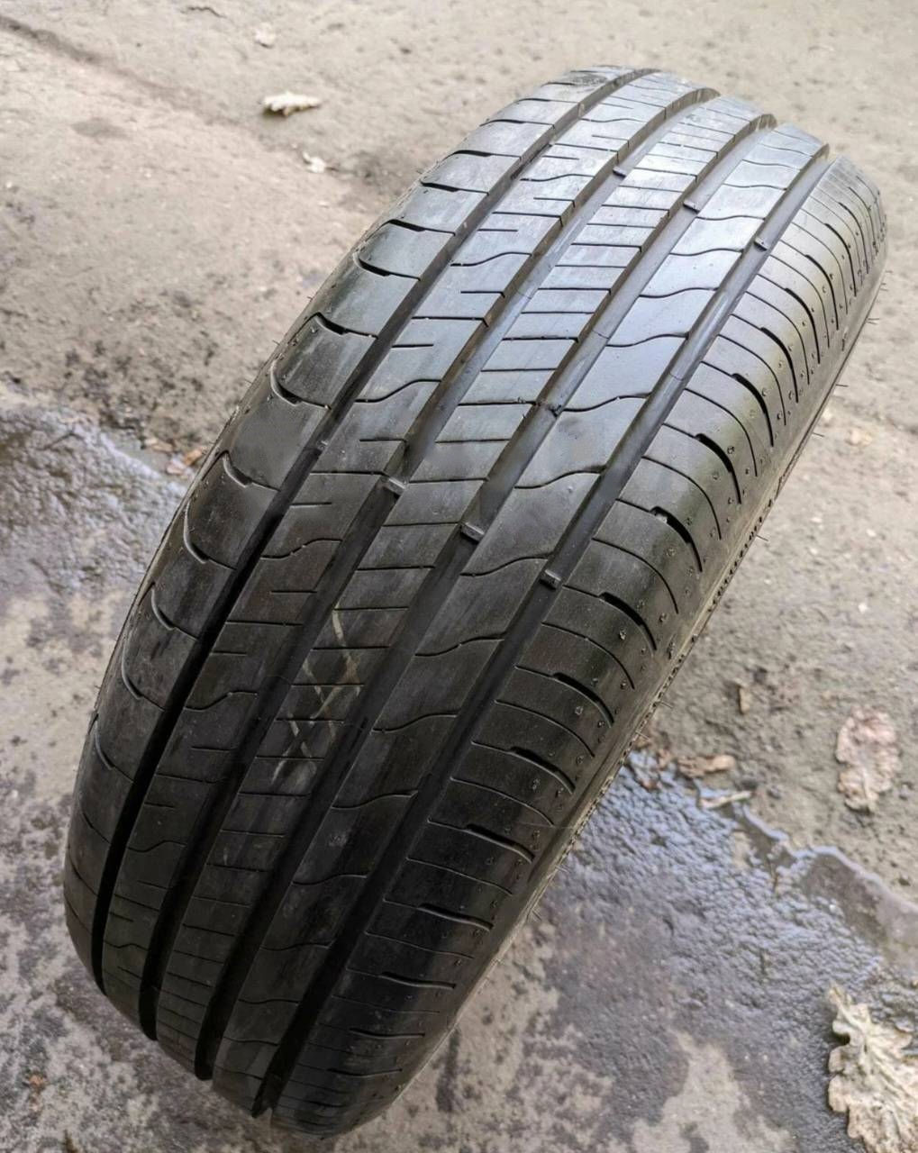 225 55 r17 Goodyear
