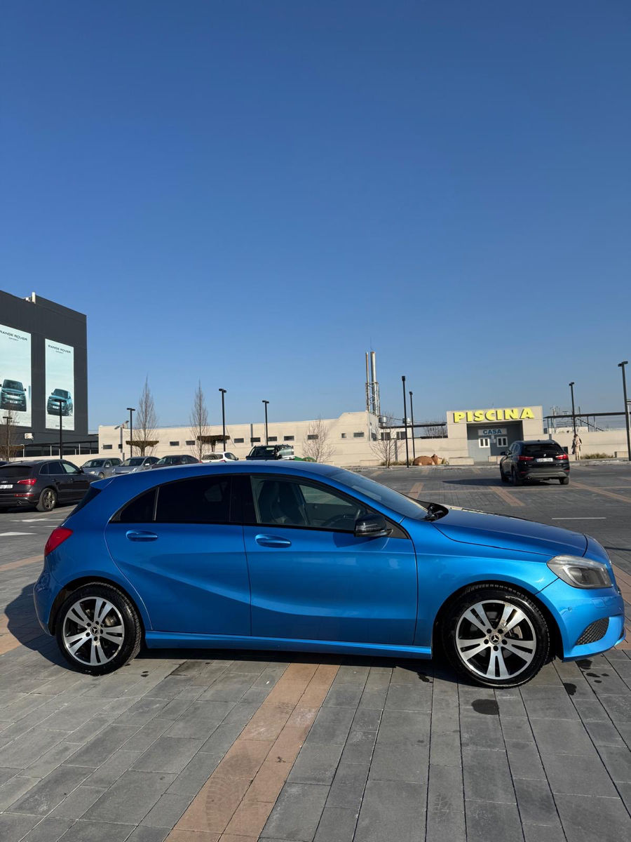 Mercedes A-Class 2012 г. с пробегом 102000 км, Бензин, 11300