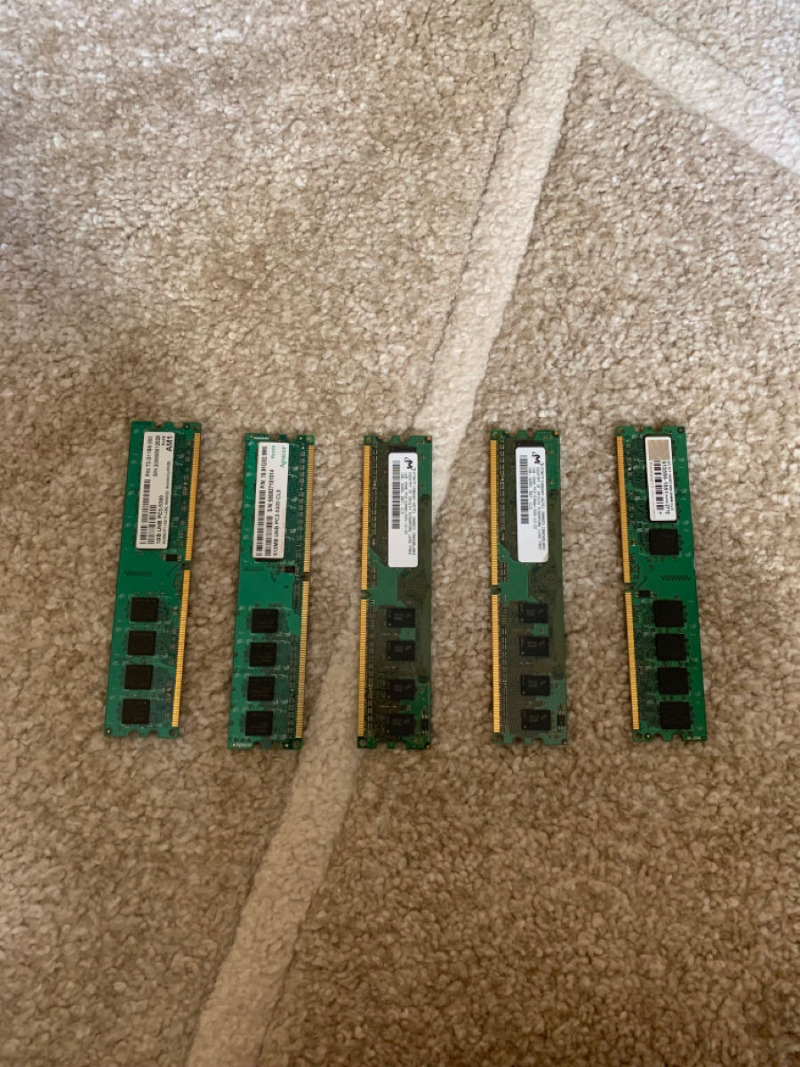 Vind memorie ram ddr 2