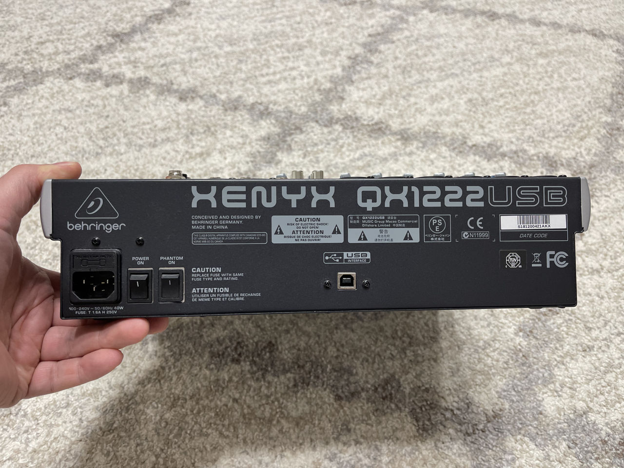 Muxer Behringer QX1222USB