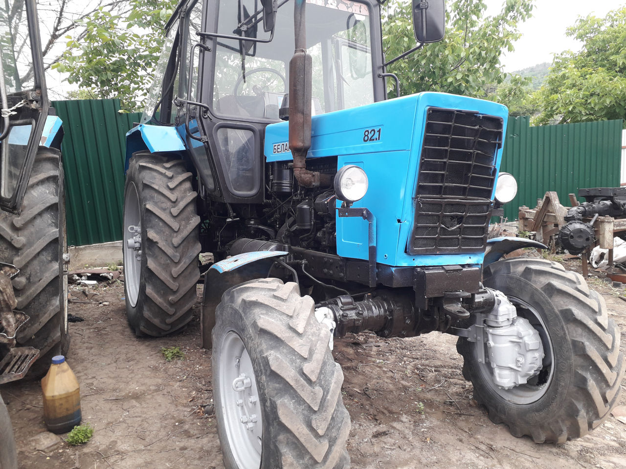 Mtz 82, anul 2003 stari lucratoare, 5900 euro.