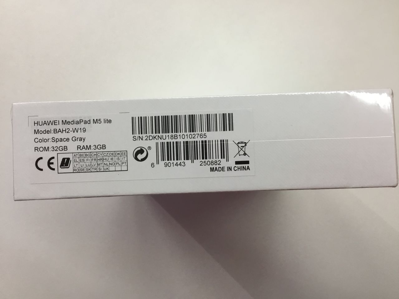 iPad Pro 12.9 model : A1876 2018 256GB Wi Fi Space Gray 1190 euro iPad ...