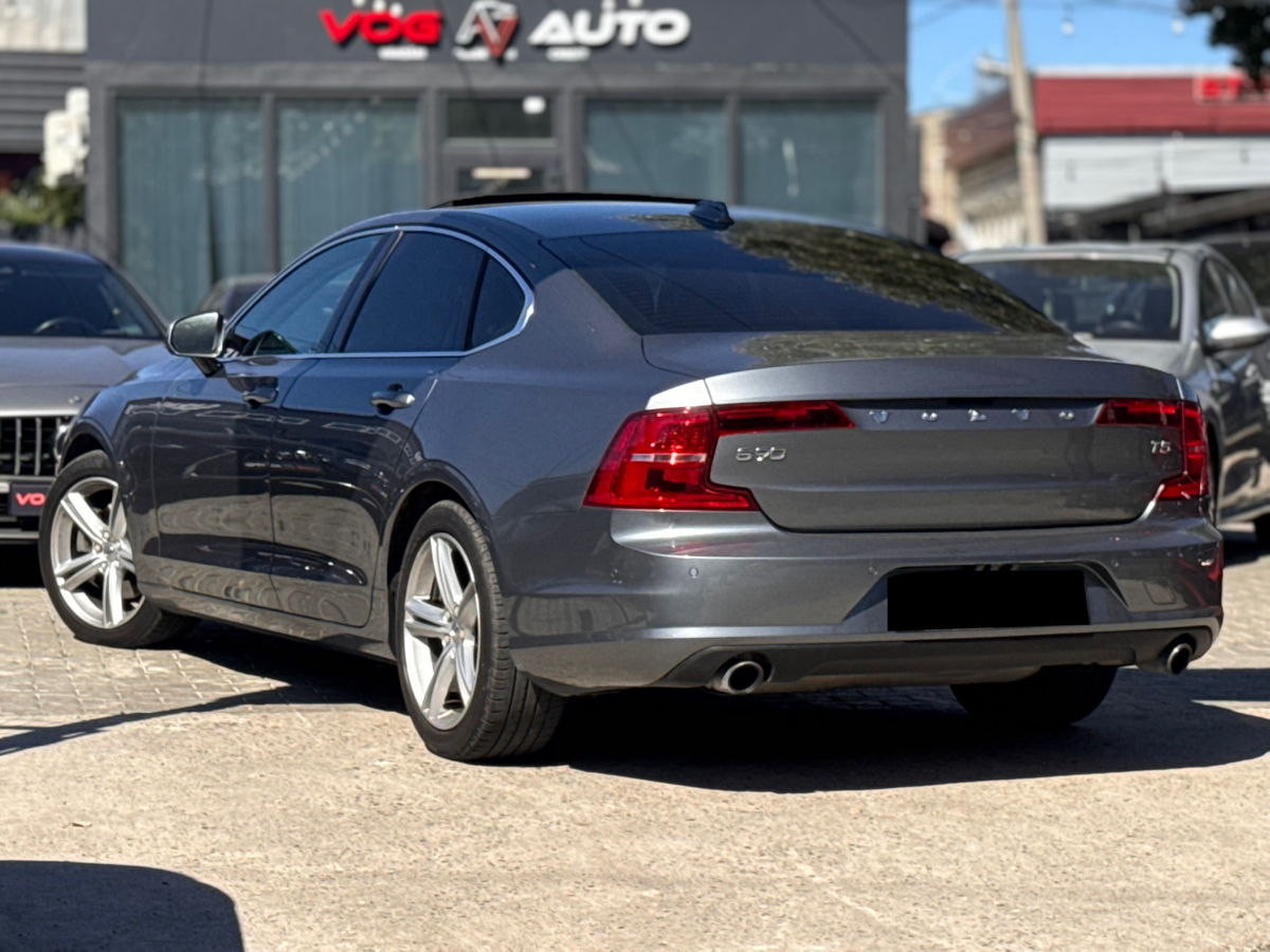 Volvo S90 an. 2016 cu rulaj 136000 km, Benzină, 18999