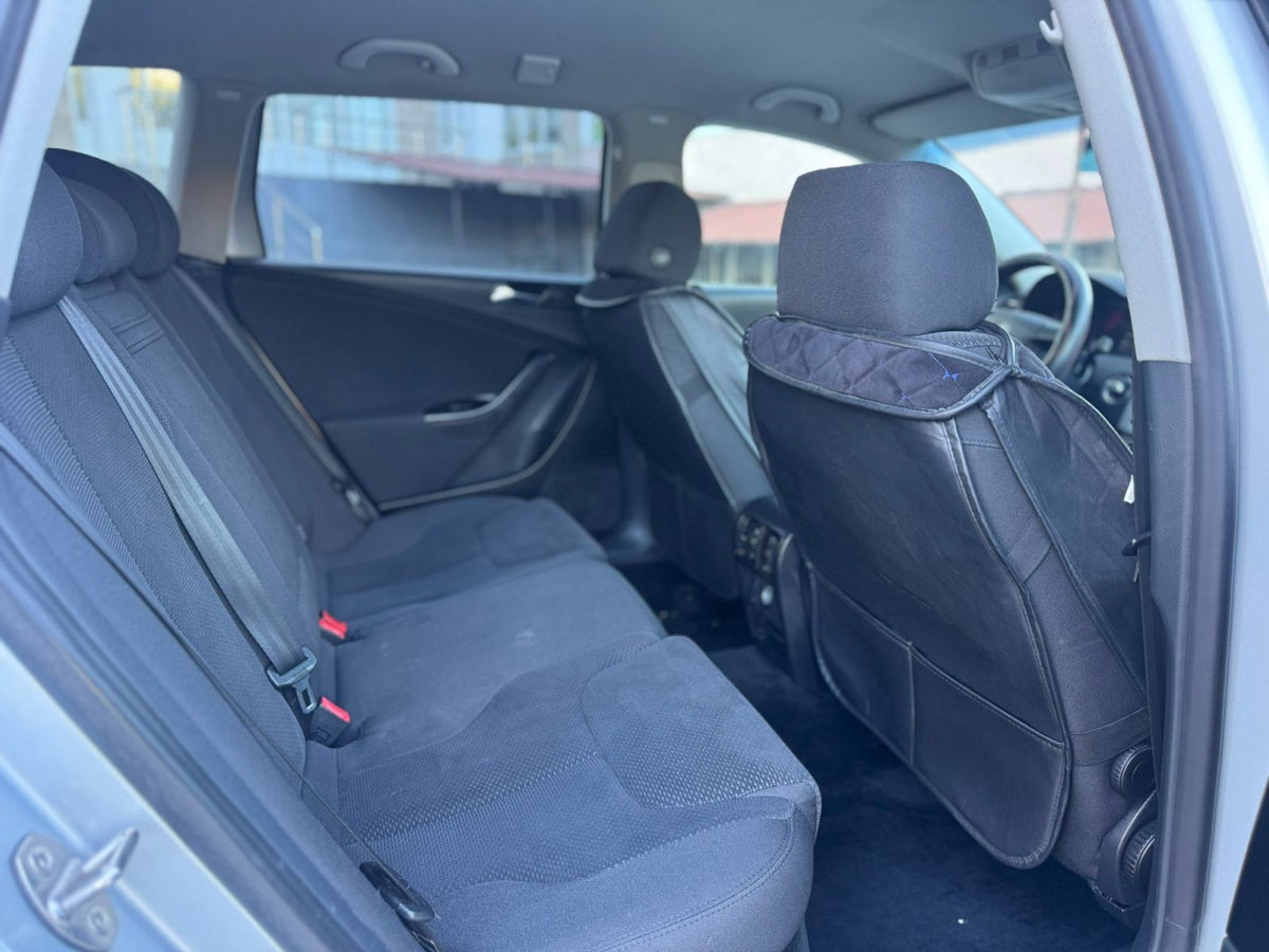 Volkswagen Passat an. 2006 cu rulaj 280000 km, Diesel, 6490