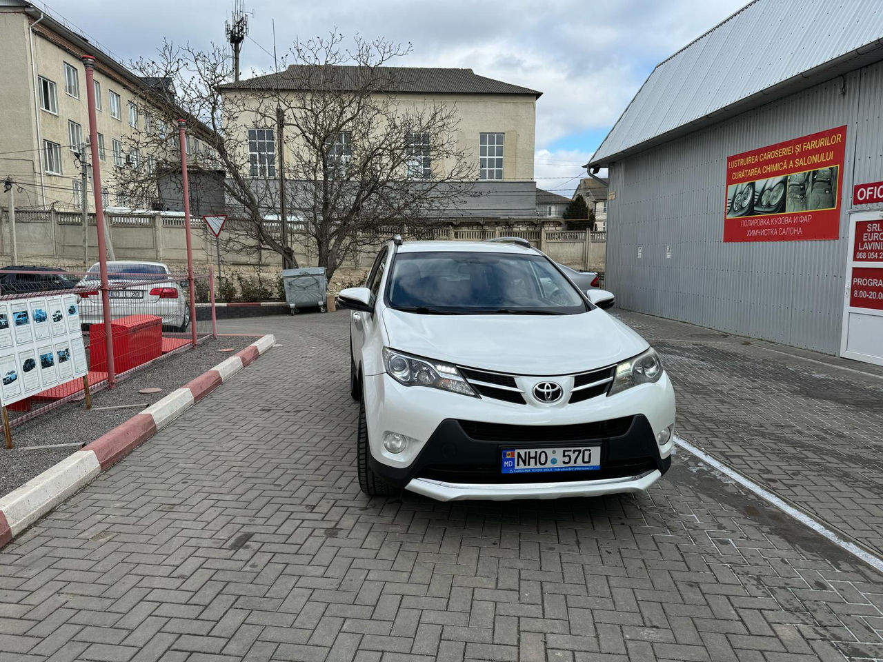 Toyota Rav 4 an. 2015 cu rulaj 1 km, Diesel, 12200
