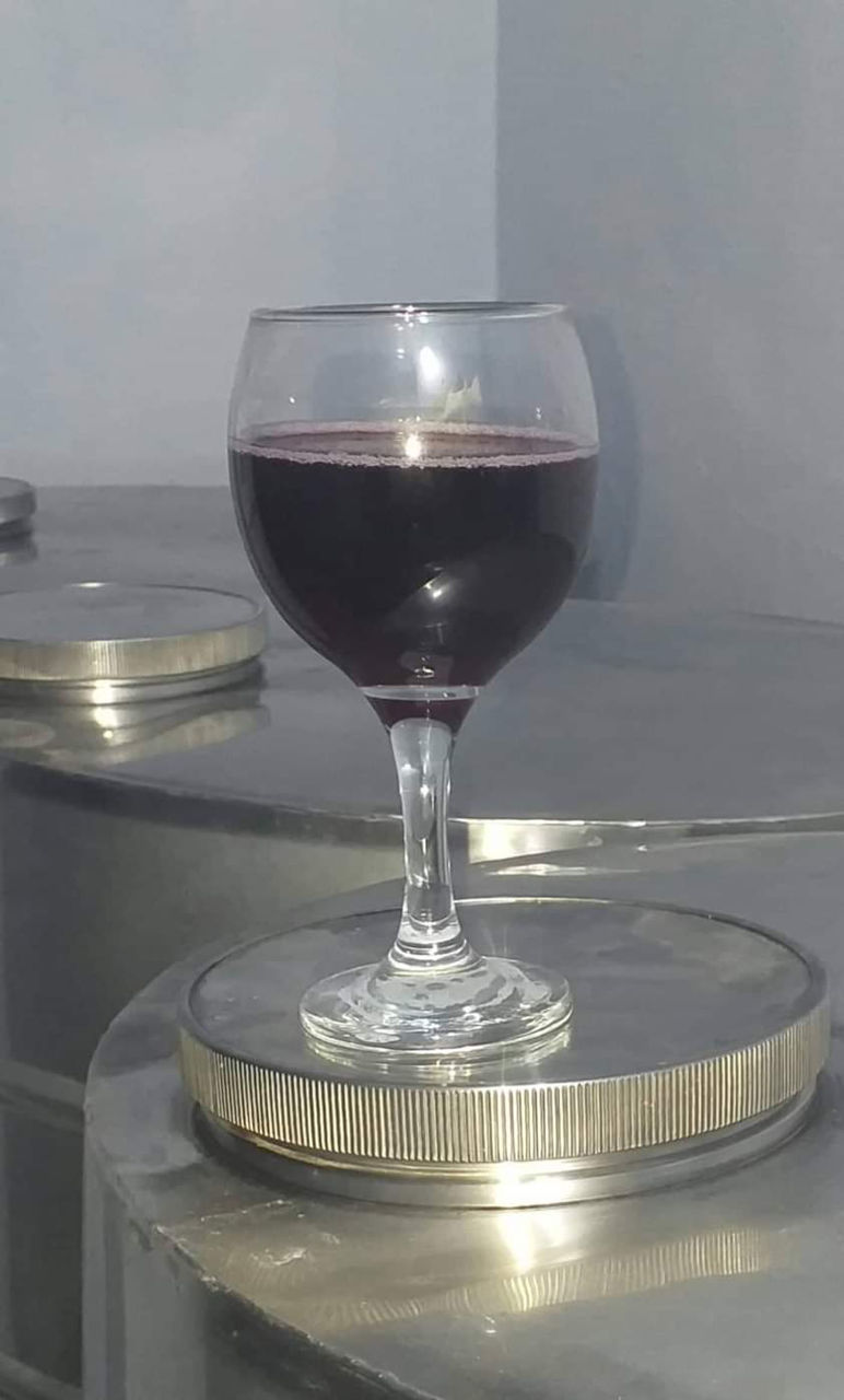 Rachiu de casă din vin 60 % 250 litri, fără miros de fum