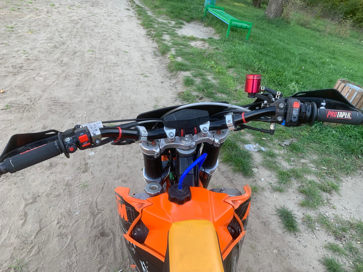 KTM 560 SMR
