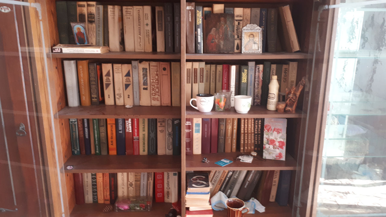 Срочно!!!Книги б/у.