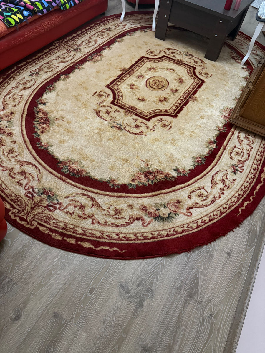 Covor oval pentru living