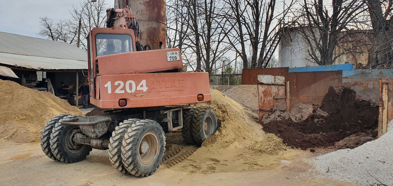 Se vinde sau se da la schimb excavator Atlas 1204