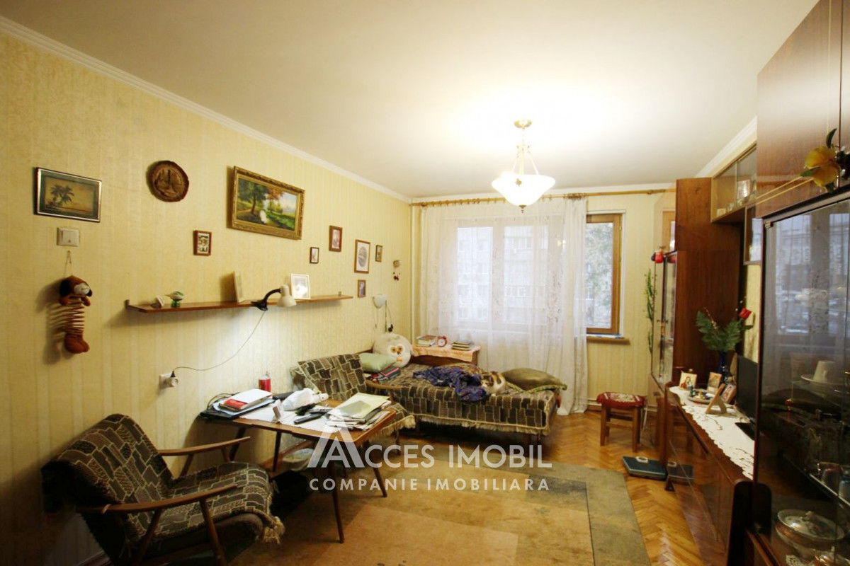 Ultracentru, bd. C. Negruzzi, 2 camere! Autonomă! Prima Linie!
