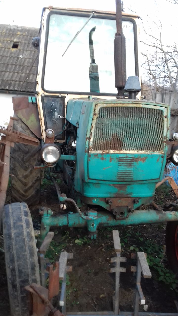 Tractor iumz 6 a fost excavator