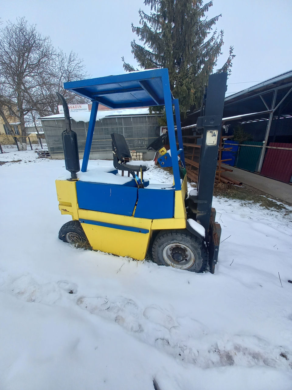 Продою погрущик