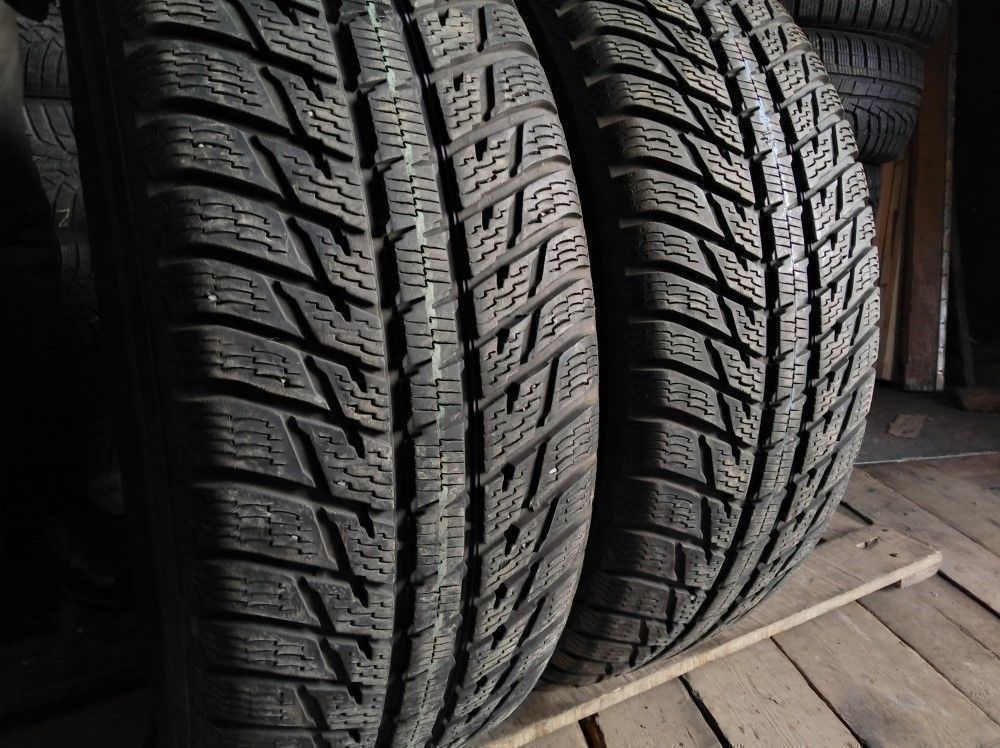 235 65 r17 Nokian