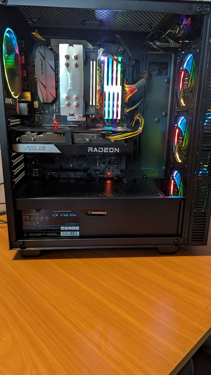 Game PC Rayzen 7 3700X/32 gb DDR4/ 500gb SSD nvme/ RX 6600 8gb