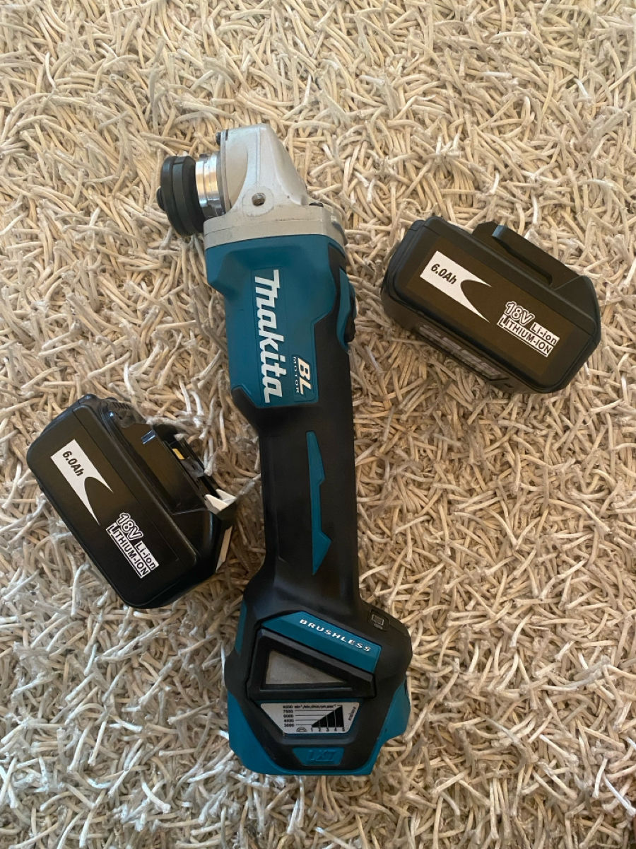 Makita ferestrau electric , bulgarca