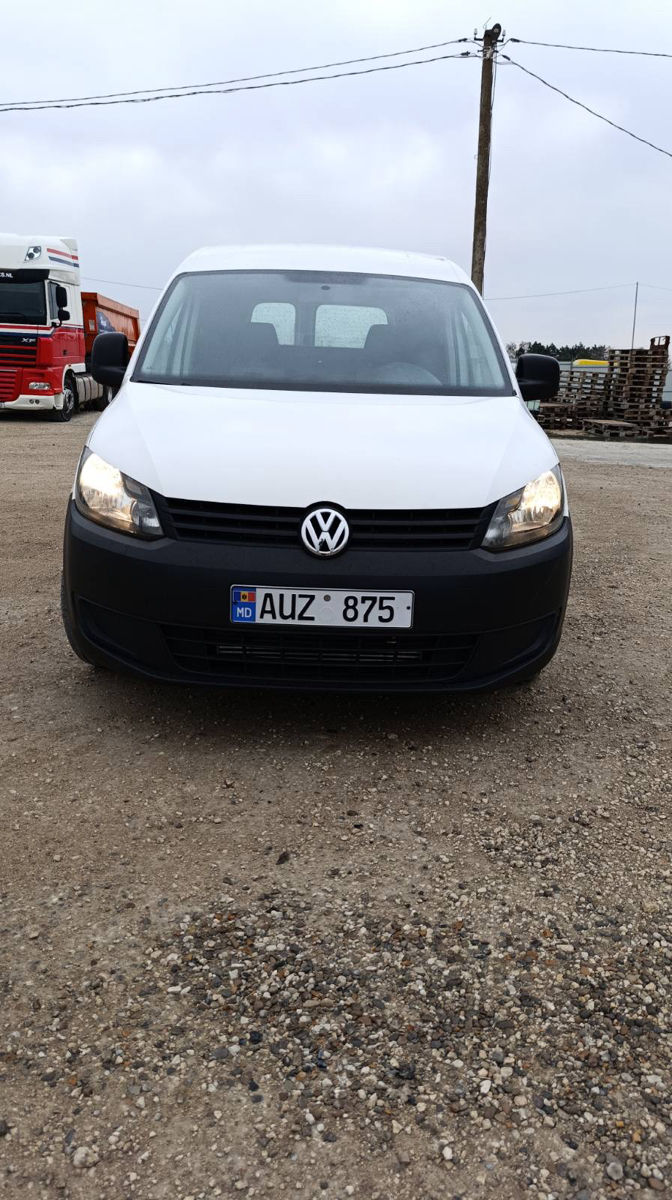 Volkswagen Caddy an. 2015 cu rulaj 173000 km, Diesel, 5999