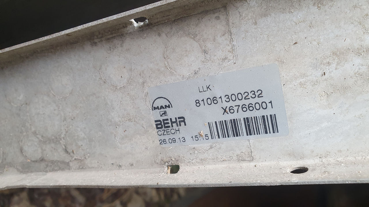 81.06101-6520 Radiator motor MAN TGX / Радиатор охлаждения двигателя