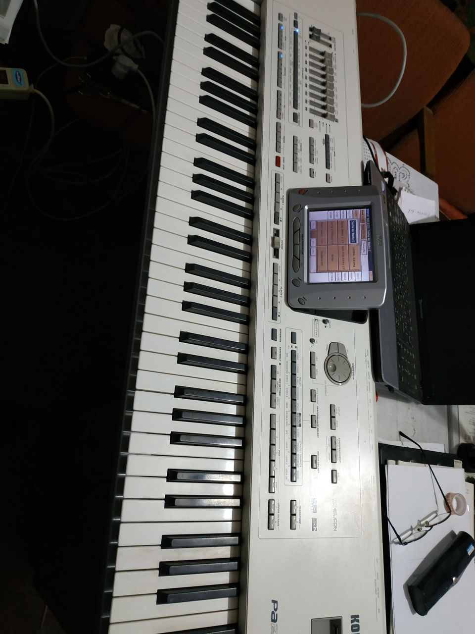 Sintezator korg pa 2x pro